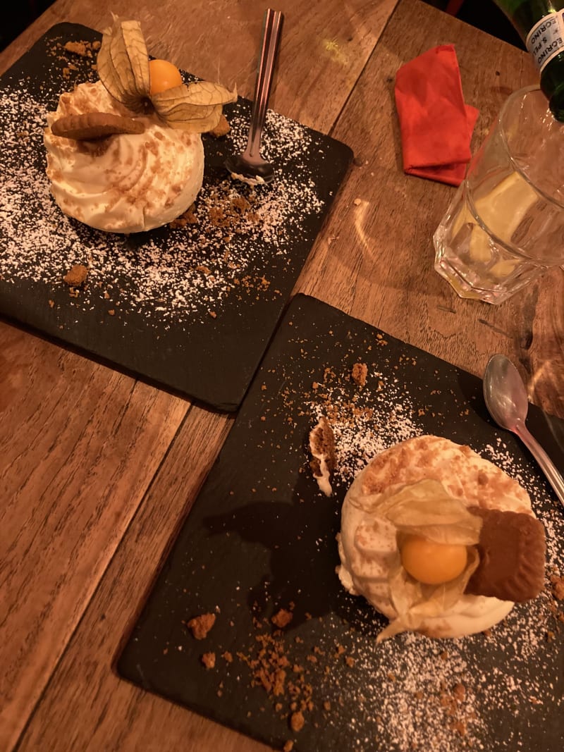 Les Pénates - Restaurant & Wine Bar - Tapas (Flagey) in Ixelles ...