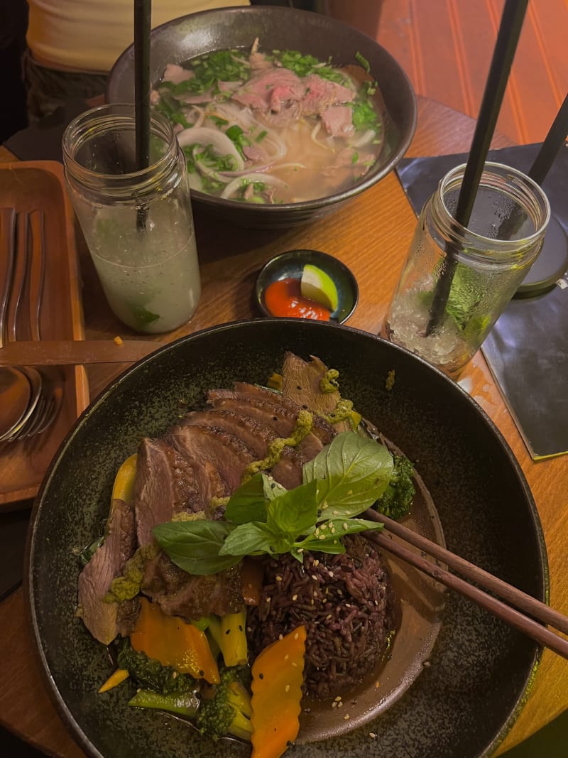 Hoa Rong in Berlin - Bewertungen, Speisekarte und Preise | TheFork