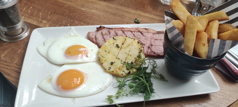 The Salisbury Arms in Edinburgh - Restaurant Reviews, Menu and Prices ...