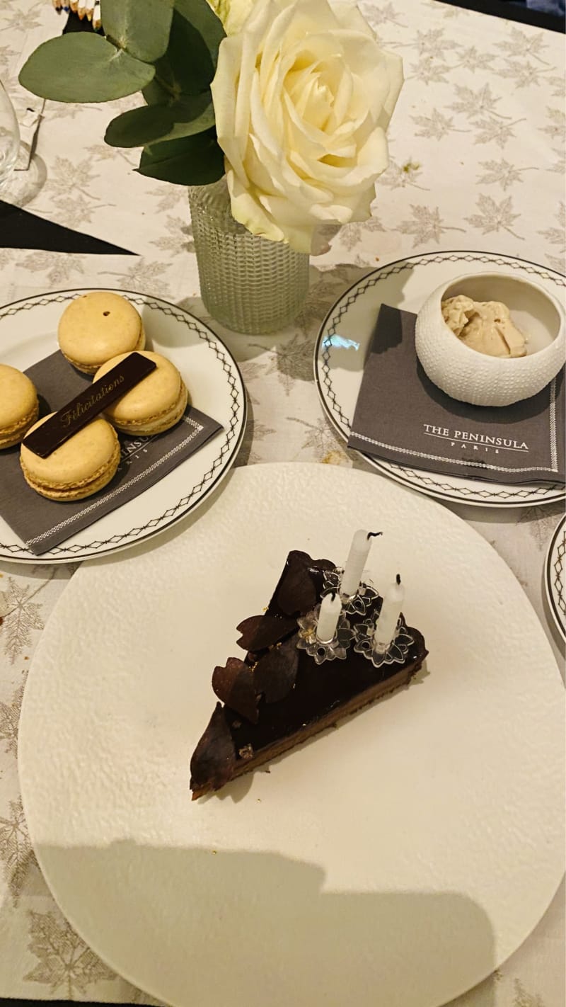 Le Lobby, The Peninsula Paris in Paris - Restaurant Reviews, Menu and ...