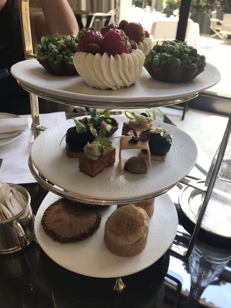 Le Lobby, The Peninsula Paris in Paris - Restaurant Reviews, Menu and ...