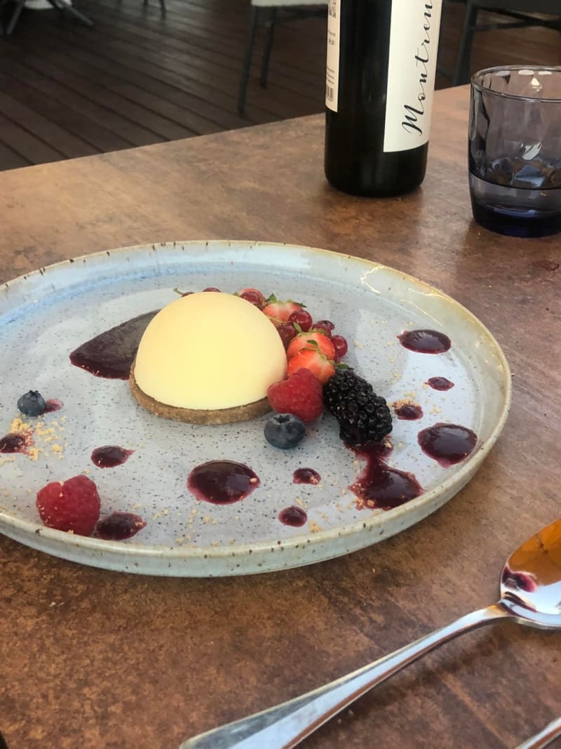 45 Grill & Health in Montreux - Restaurant Reviews, Menu and Prices ...