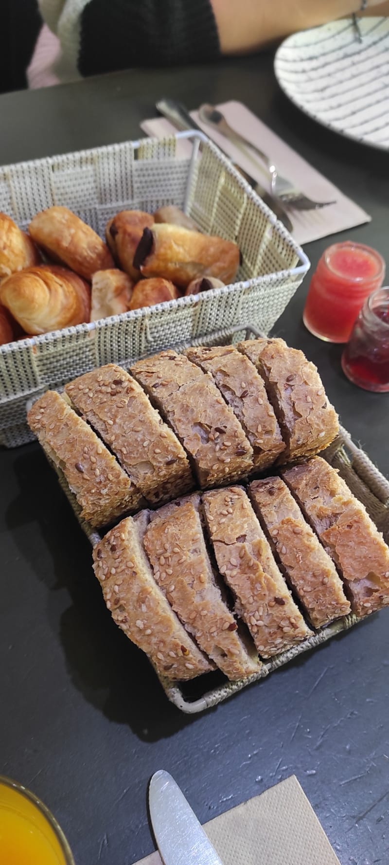 Restaurante Descaro en Madrid - Menú 2023, opiniones, precios y reserva ...