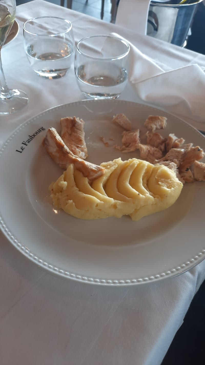 Le Faubourg du Moulin in Argenteuil - Restaurant Reviews, Menu and ...