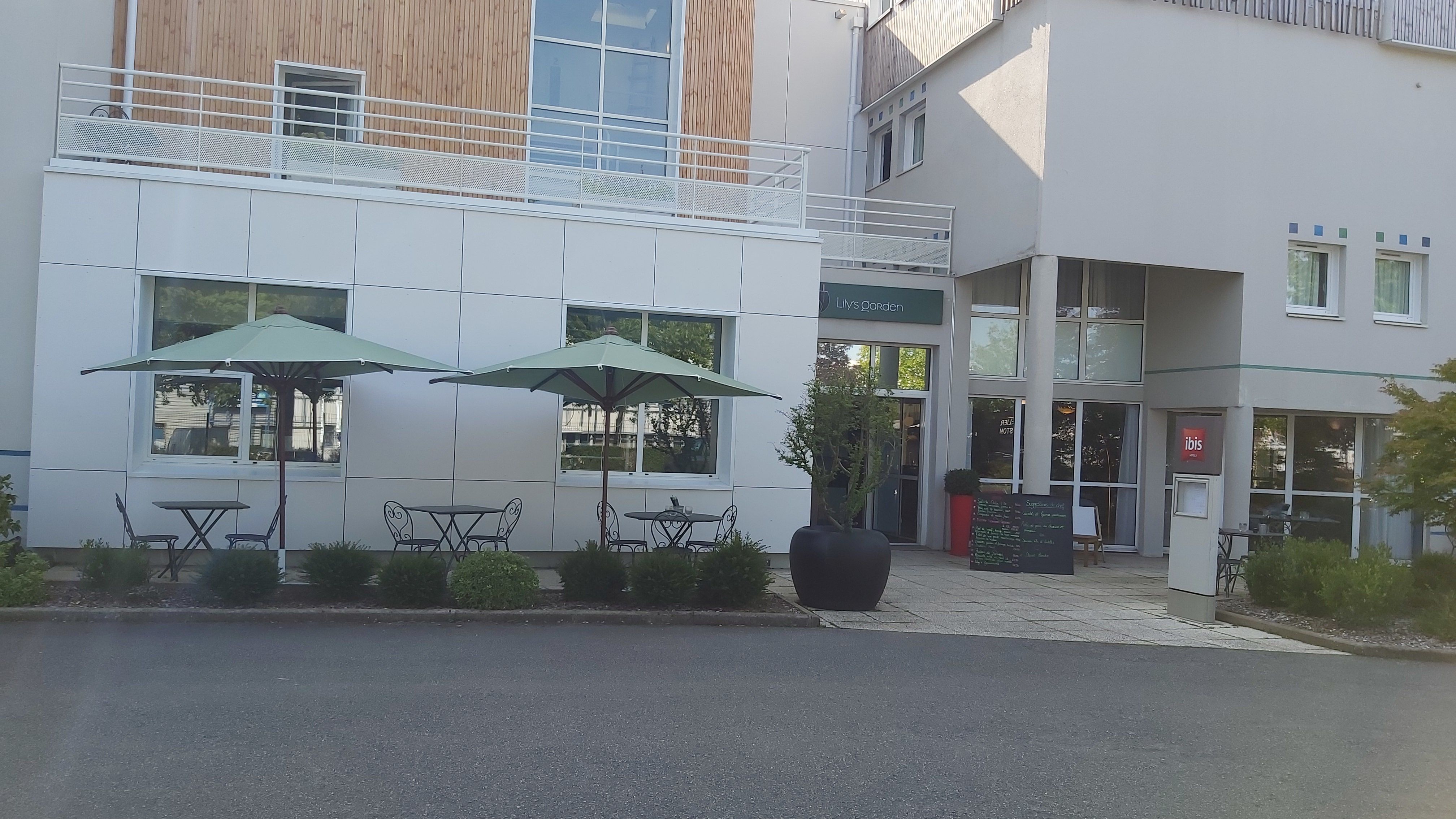 Restaurant Lily's Garden à Saint-Herblain - Menu, avis, prix et ...