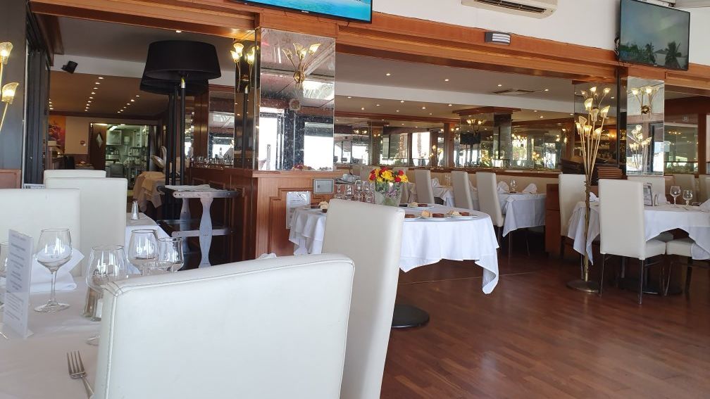Restaurant La Renaissance à Saint-Raphaël - Menu, avis, prix et ...