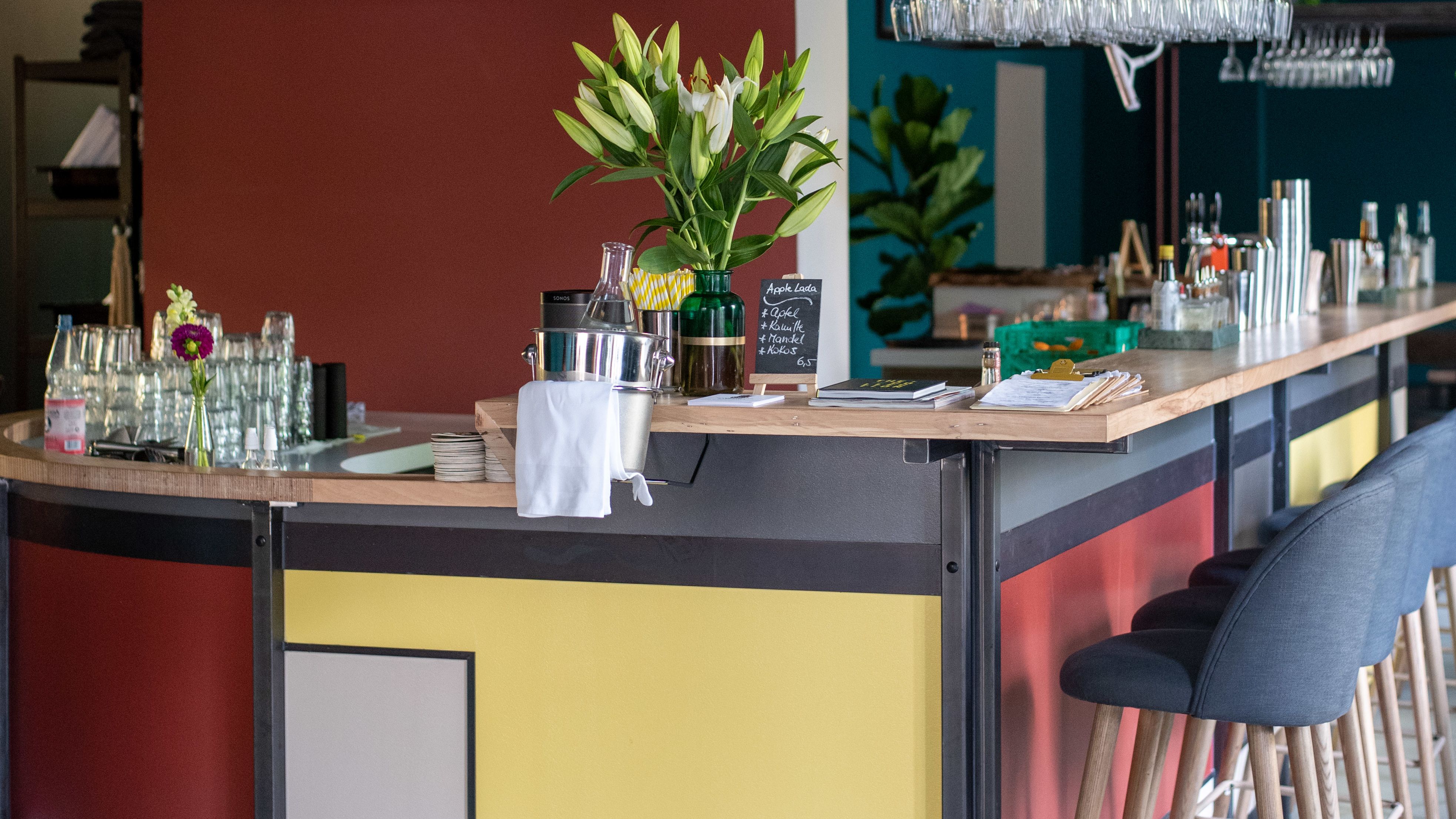 Bonvivant Cocktail Bistro in Berlin - Restaurant Reviews, Menu and ...