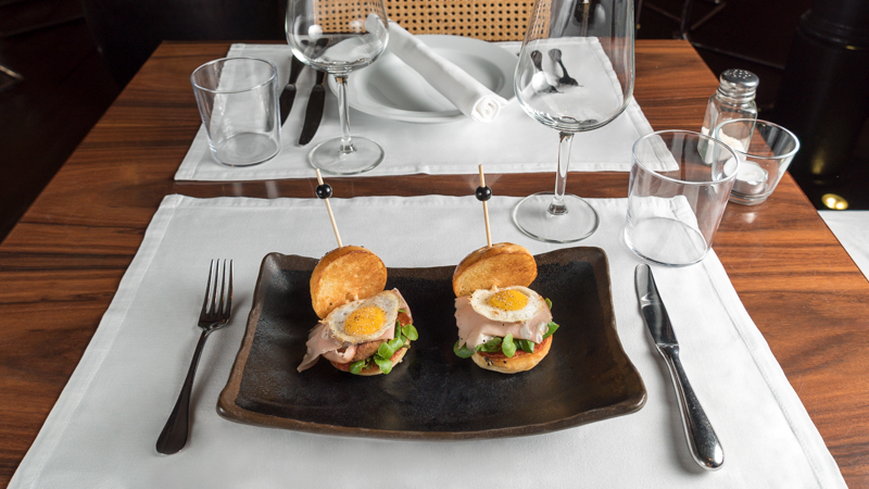 Flow restaurant & bar em Porto, Baixa do Porto - Preços, menu, morada ...