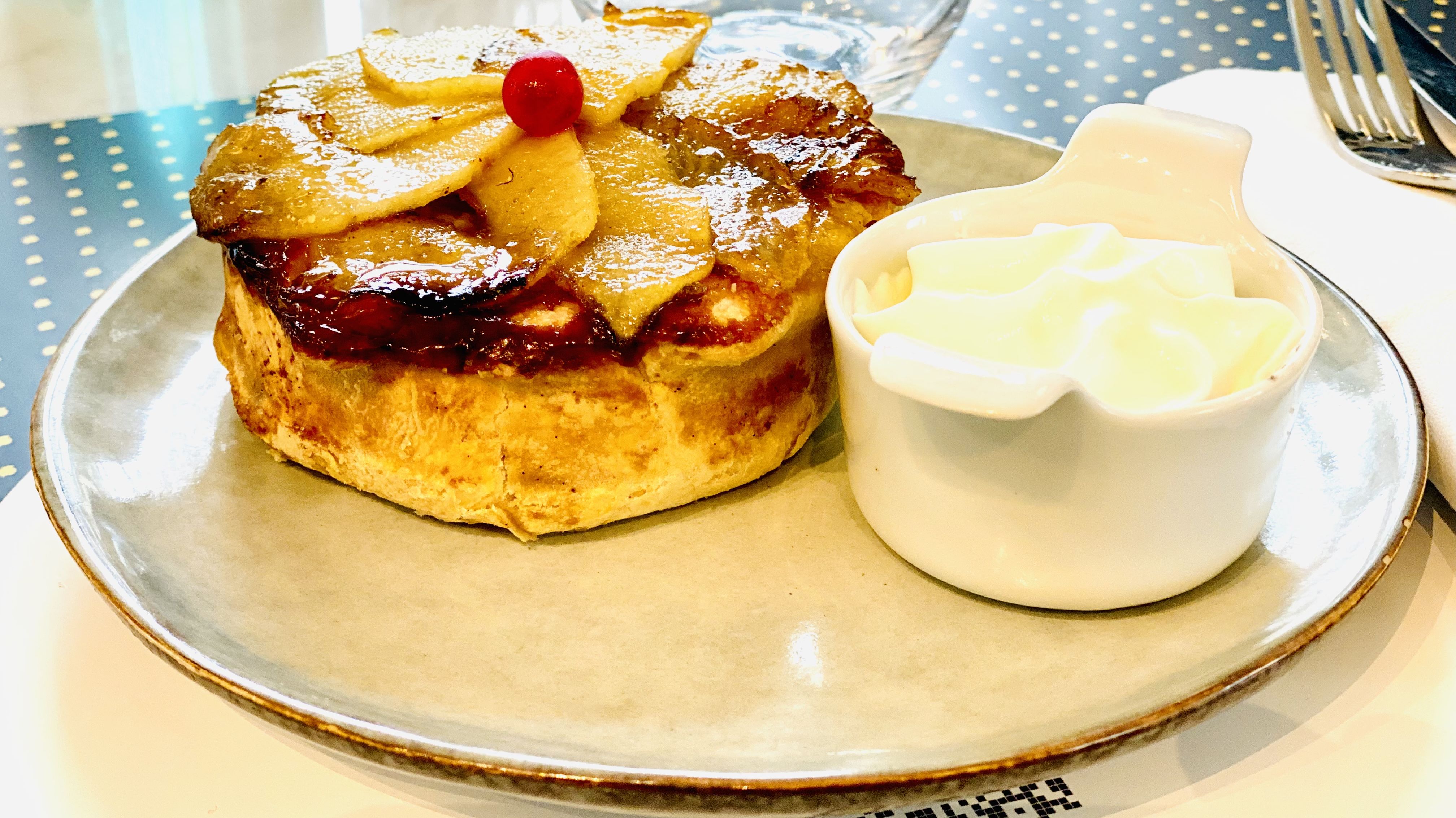 L’Entracte in Ville-d'Avray - Restaurant Reviews, Menu and Prices - TheFork