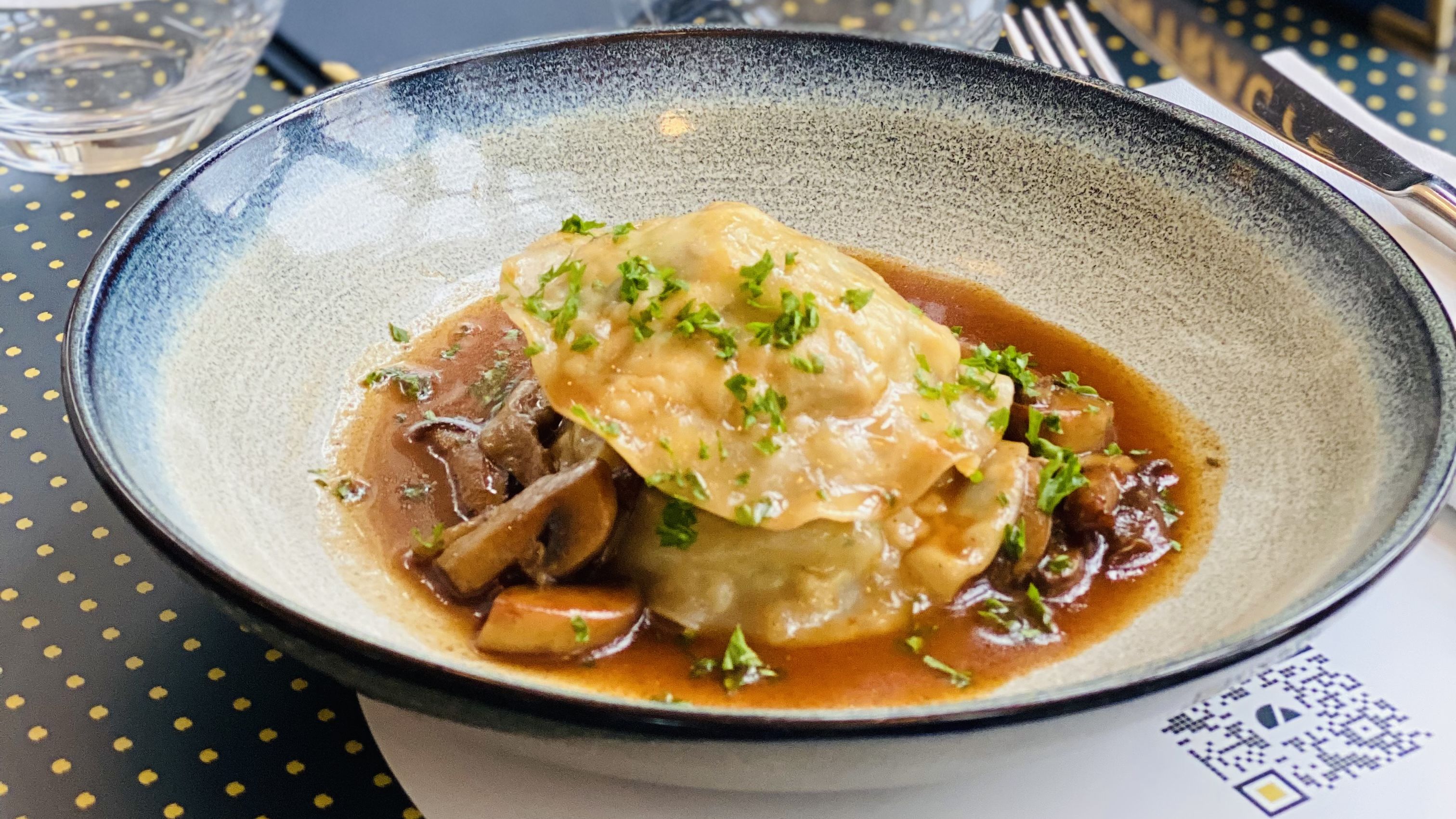 L’Entracte in Ville-d'Avray - Restaurant Reviews, Menu and Prices - TheFork