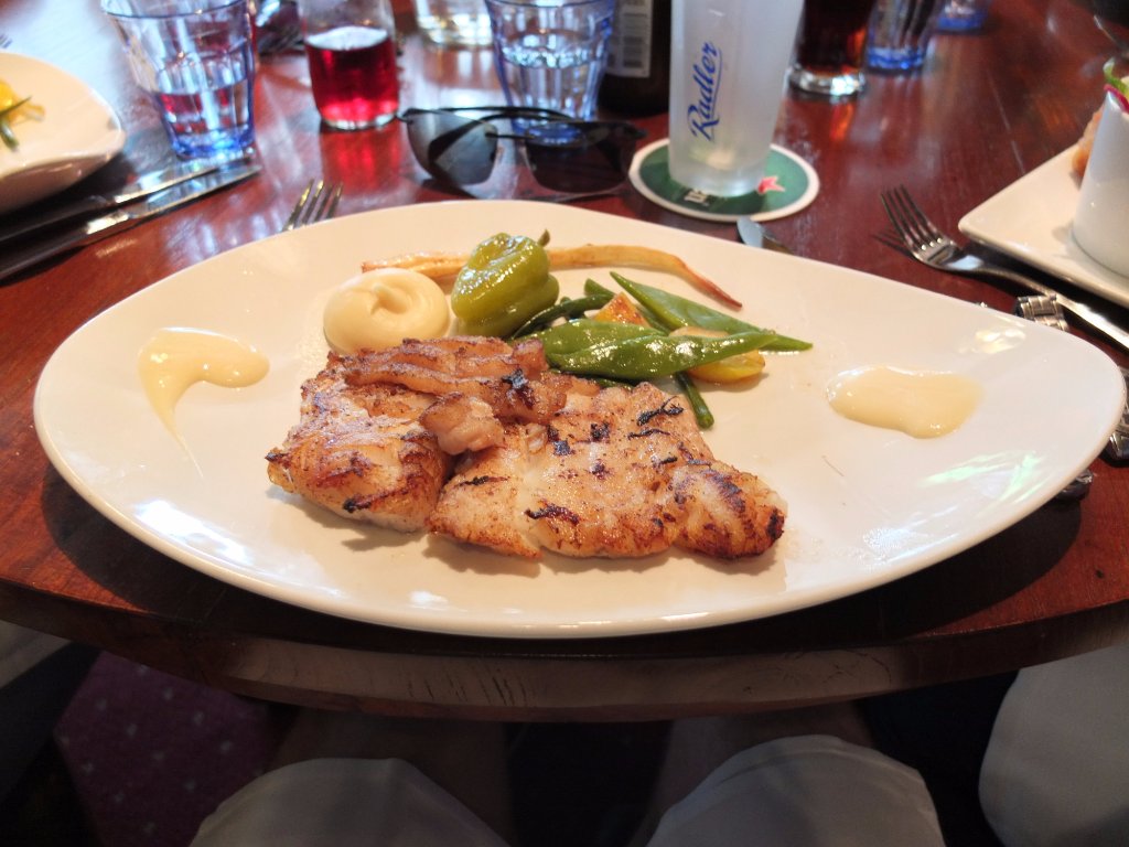 Paviljoen Smit-Bokkum in Volendam - Restaurant Reviews, Menu and Prices ...