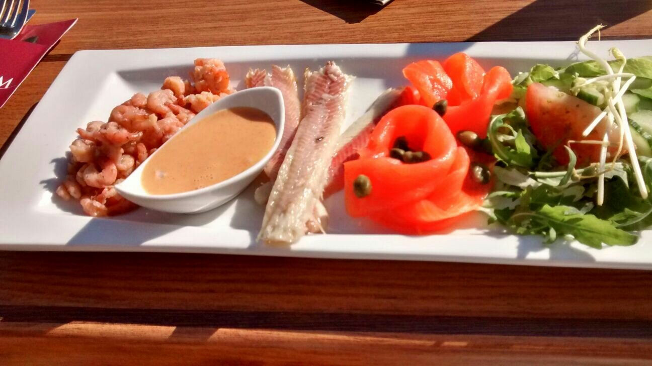 Paviljoen Smit-Bokkum in Volendam - Restaurant Reviews, Menus, and ...