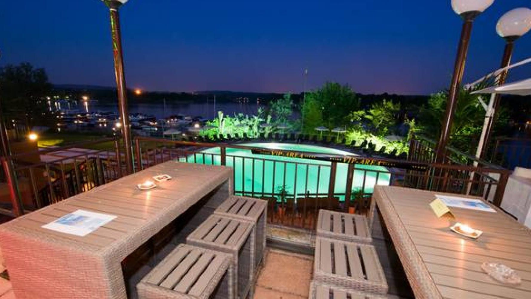 V.Lounge Bar a Sesto Calende - Menu, prezzi, immagini, recensioni e ...