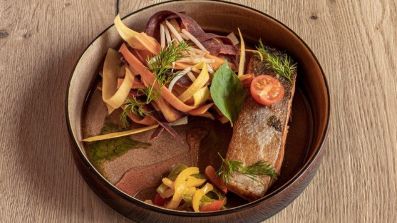 Le Charlie's in Courbevoie - Restaurant Reviews, Menu and Prices - TheFork