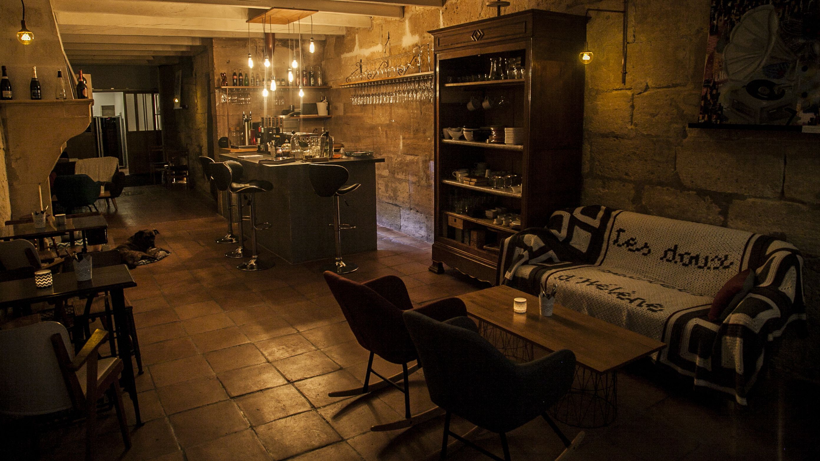 Restaurant Les Doux Secrets d'Hélène à Bordeaux - Menu, avis, prix et ...