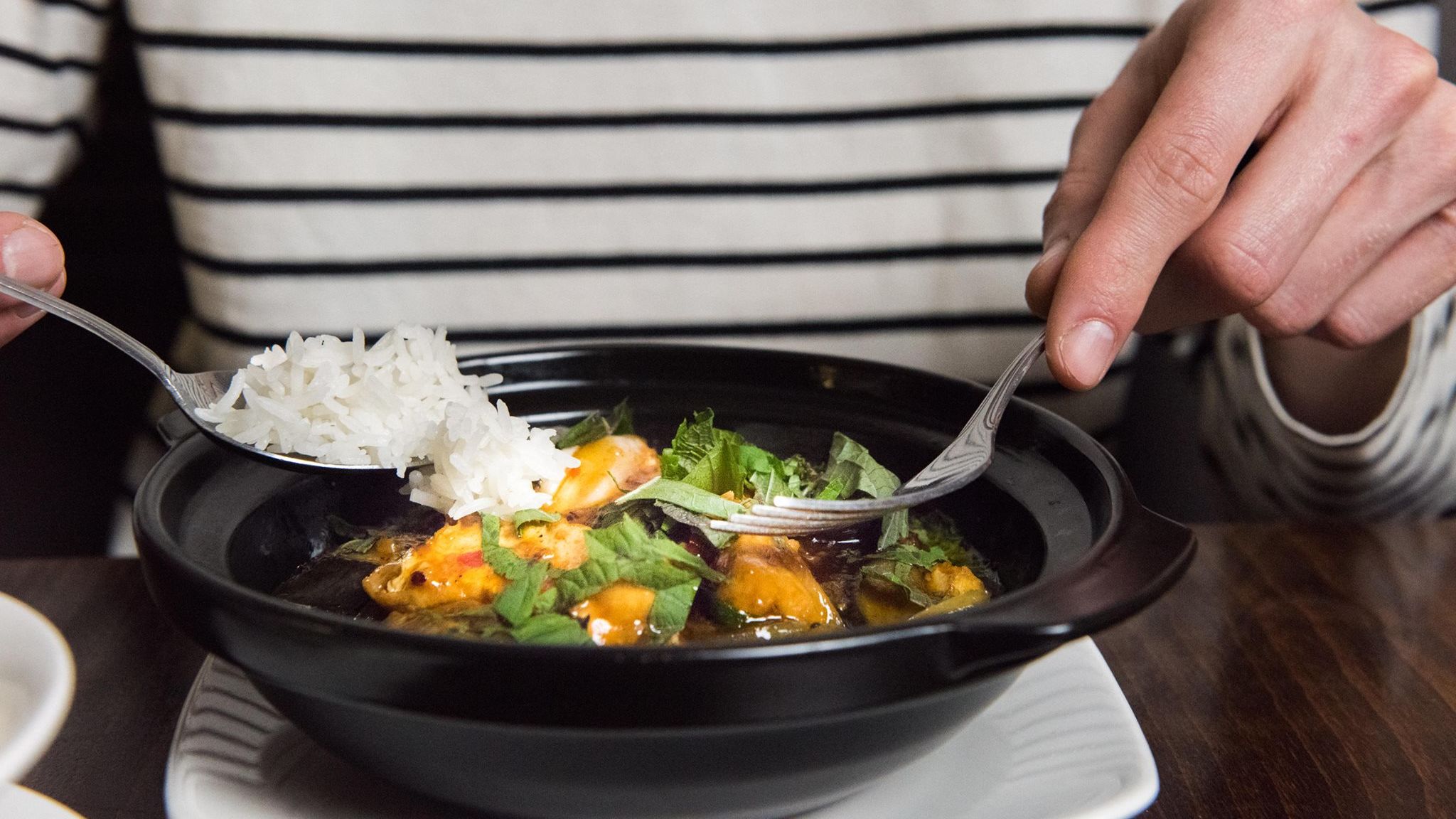 MOC Kitchen in London, Charing Cross, Strand & Trafalgar Square ...