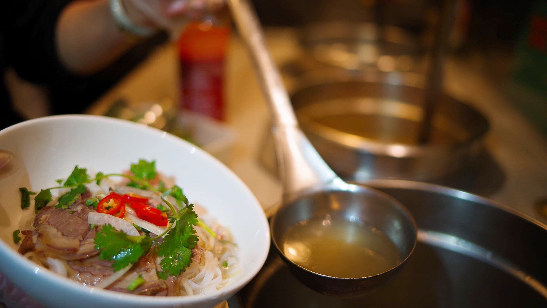 MOC Kitchen in London, Charing Cross, Strand & Trafalgar Square ...