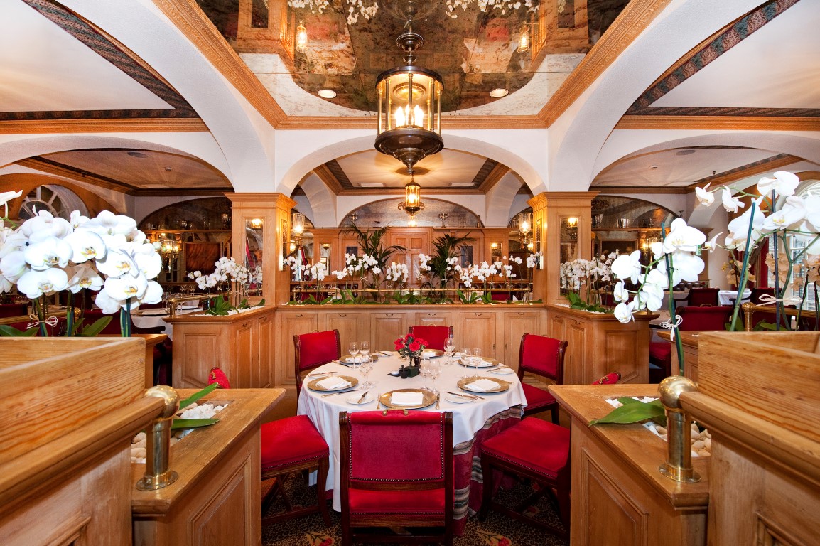 Butler's Restaurant at Chesterfield Mayfair in London, Green Park ...