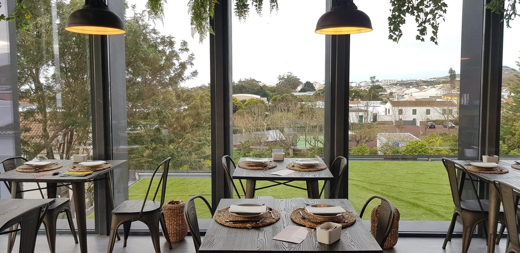 Mirante Rooftop Bar in Ponta Delgada - Restaurant Reviews, Menu and ...