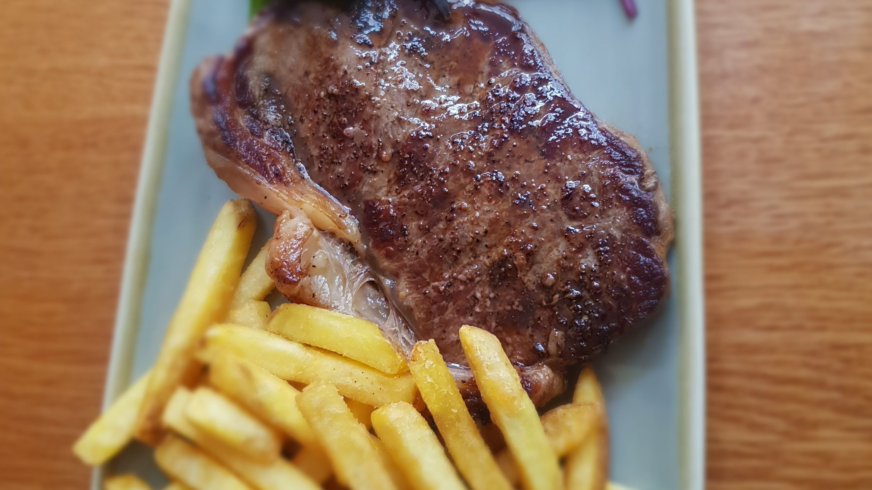 La Roche in London, Charing Cross, Strand & Trafalgar Square, Leicester ...