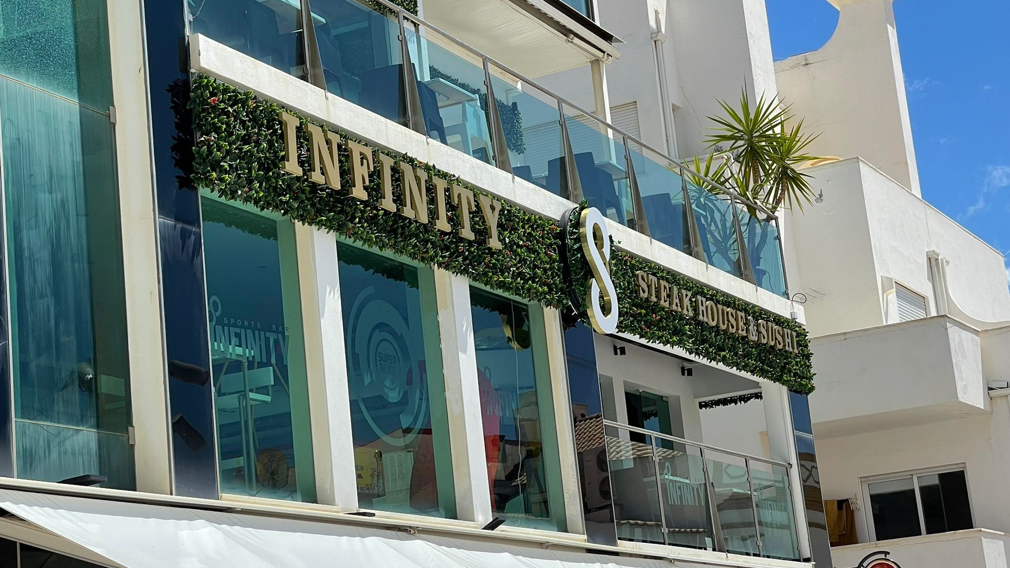 Infinity - Sushi & Steakhouse em Albufeira - Preços, menu, morada ...