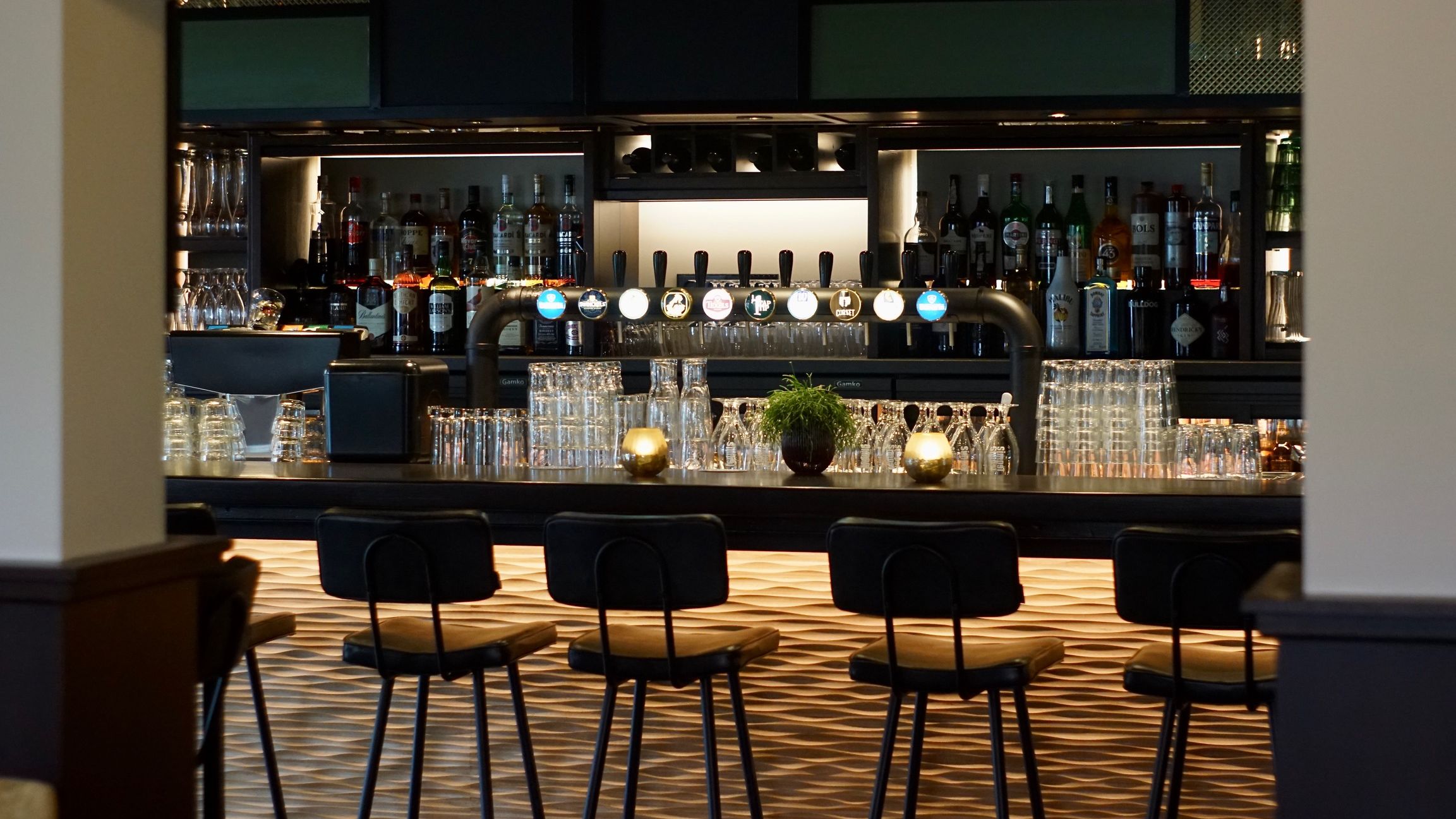 Eetcafé Simpel in Renesse - Menu, openingstijden, prijzen, adres van ...