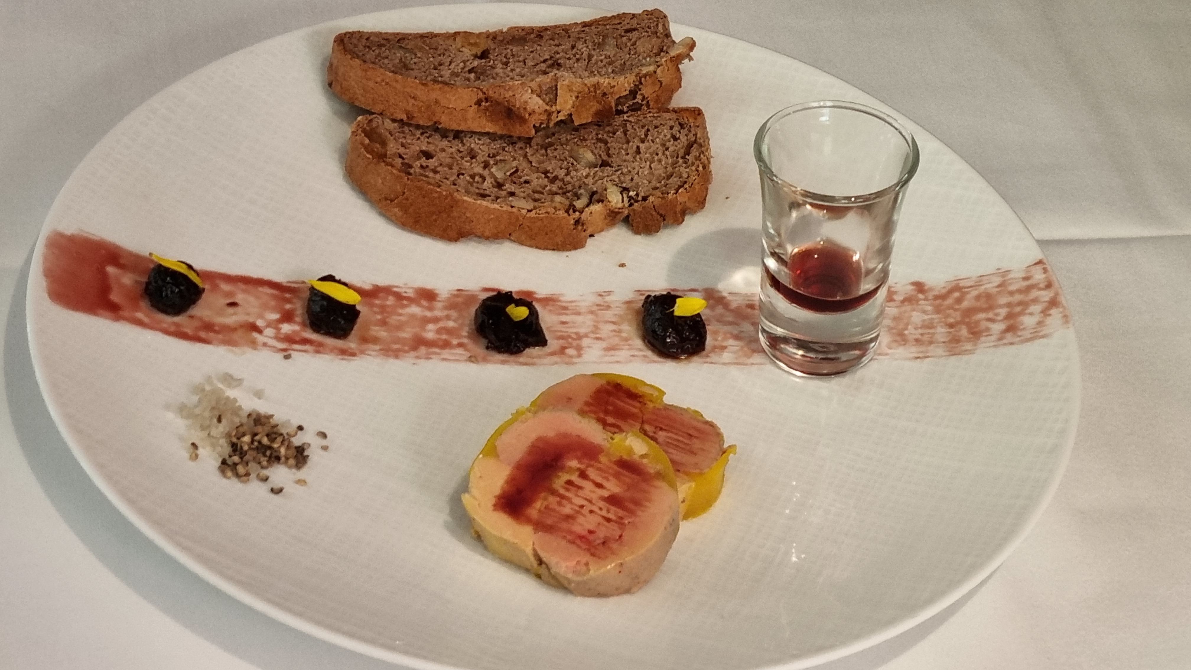 Restaurant Les Terrasses de Clairefontaine à Clairefontaine-en-Yvelines ...