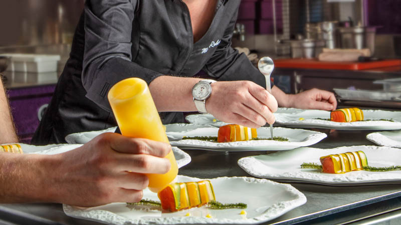 Restaurant Le Café Suisse à Bex - Menu, avis, prix et réservation sur ...