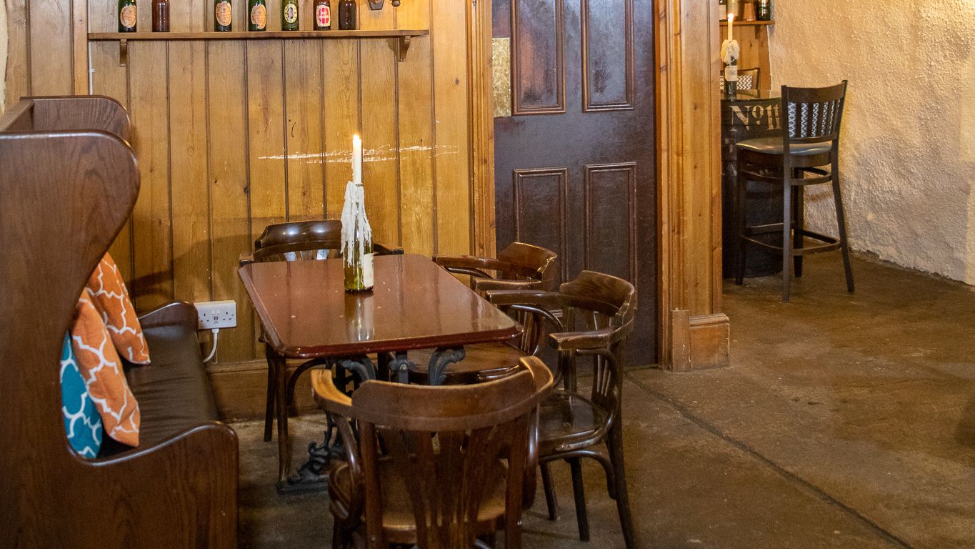 Mug House in London, London Bridge, South East London - Restaurant ...
