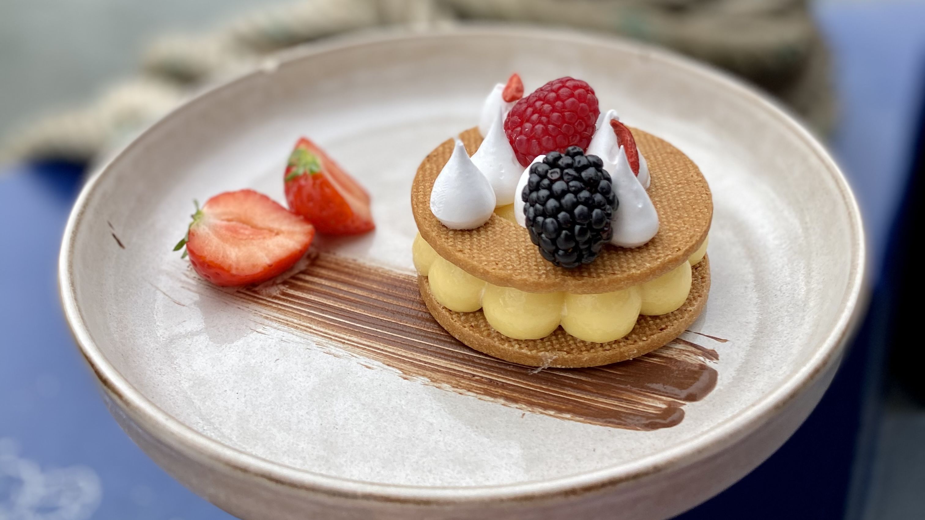 Bateau Le Capitaine Fracasse: dîners et brunchs-croisières in Paris ...