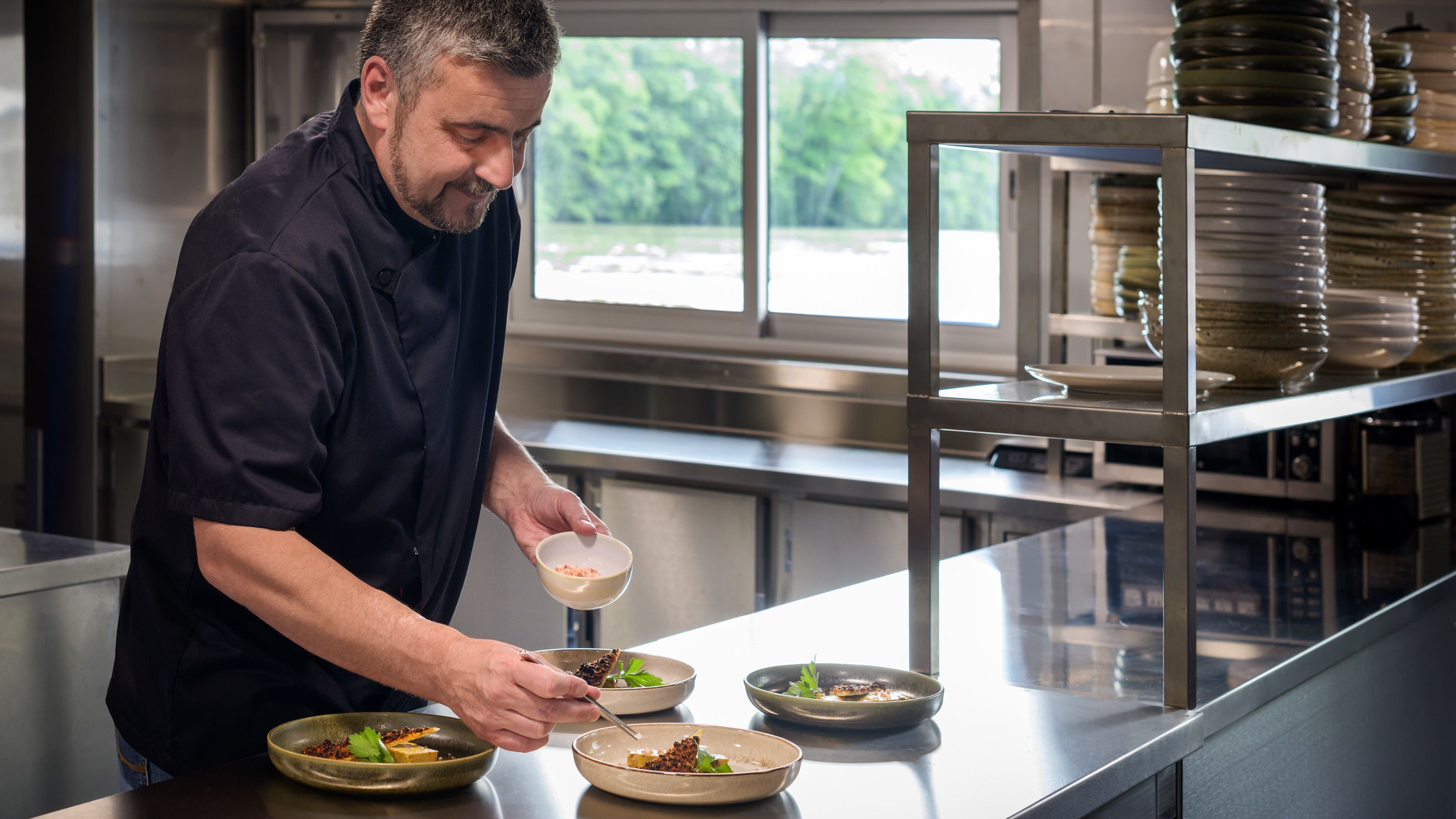 Bateau Le Capitaine Fracasse: dîners et brunchs-croisières in Paris ...