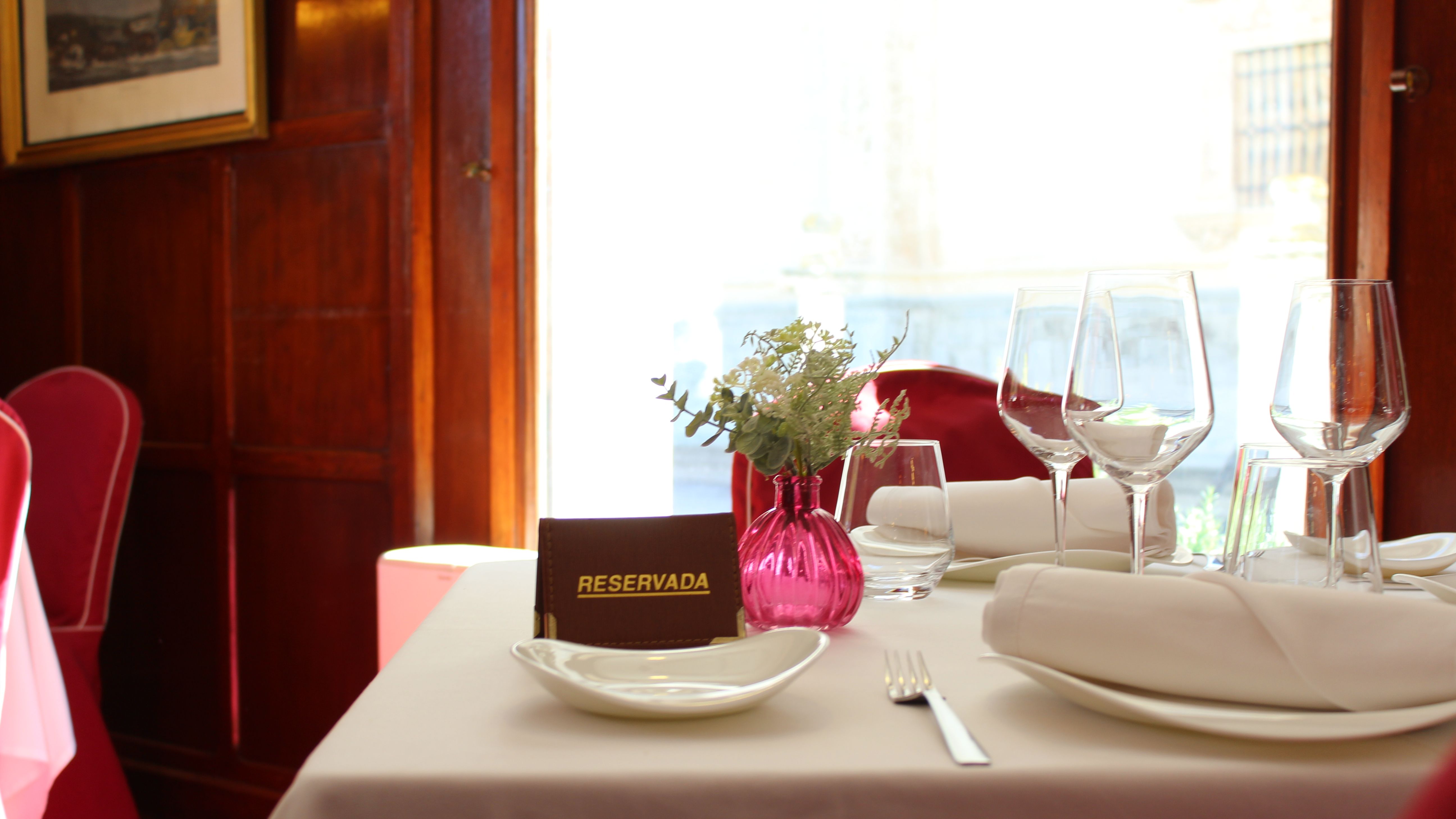 Restaurante La Cátedra – Hotel El Bedel en Alcalá de Henares - Menú ...