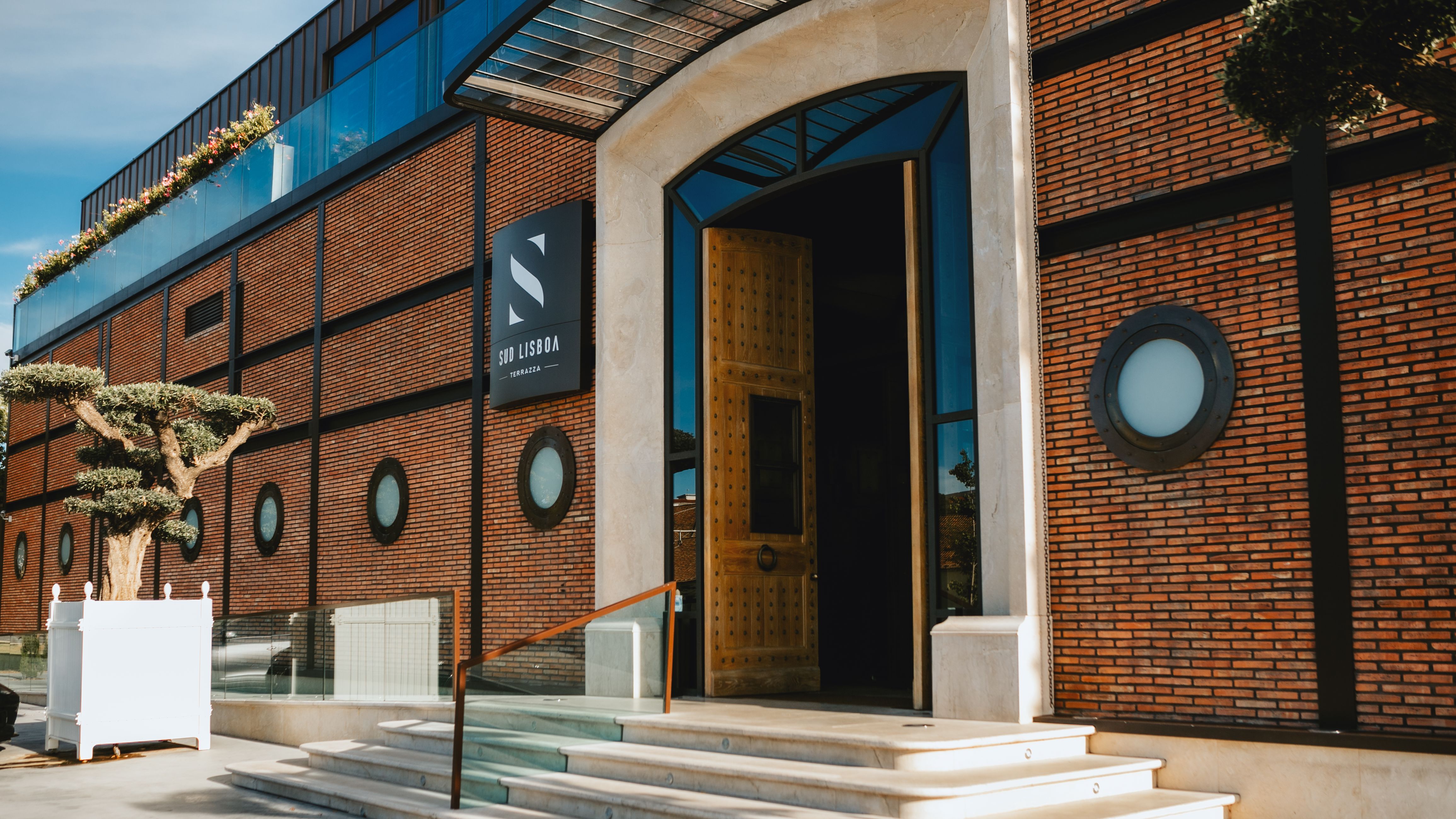 SUD Lisboa Terrazza in Lisbon - Restaurant Reviews, Menus, and Prices ...