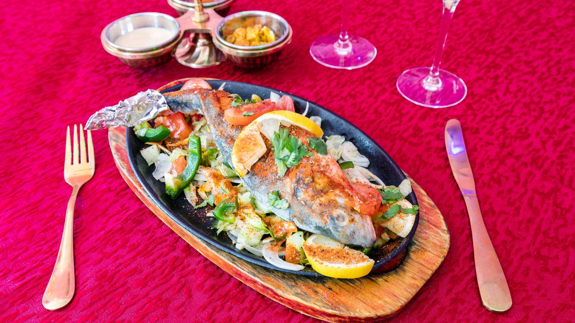 Restaurant Desi palace à Genève, Plainpalais - Menu, avis, prix et ...