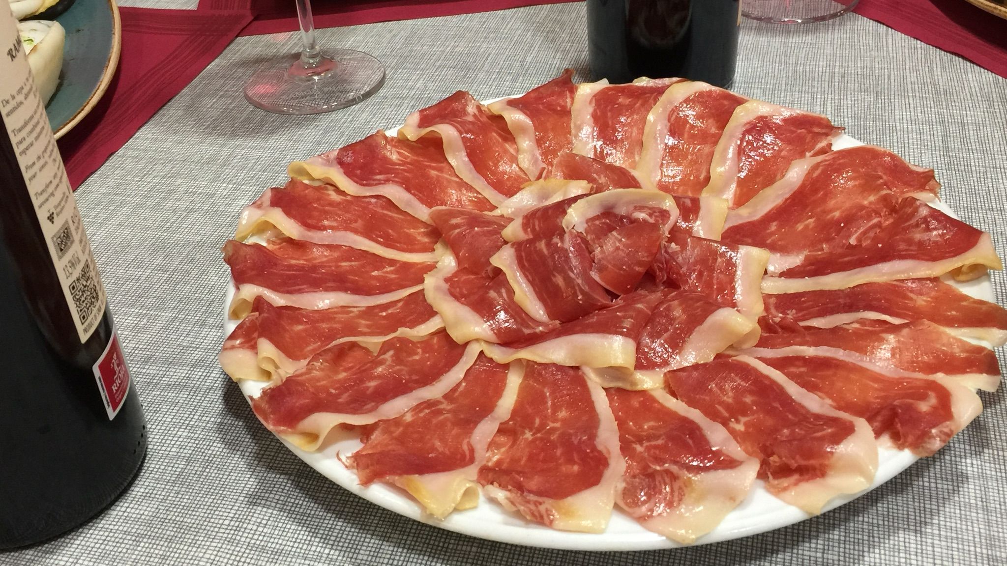Restaurante La Taberna, Vinos y Tapas en Valencia - Menú 2022 ...