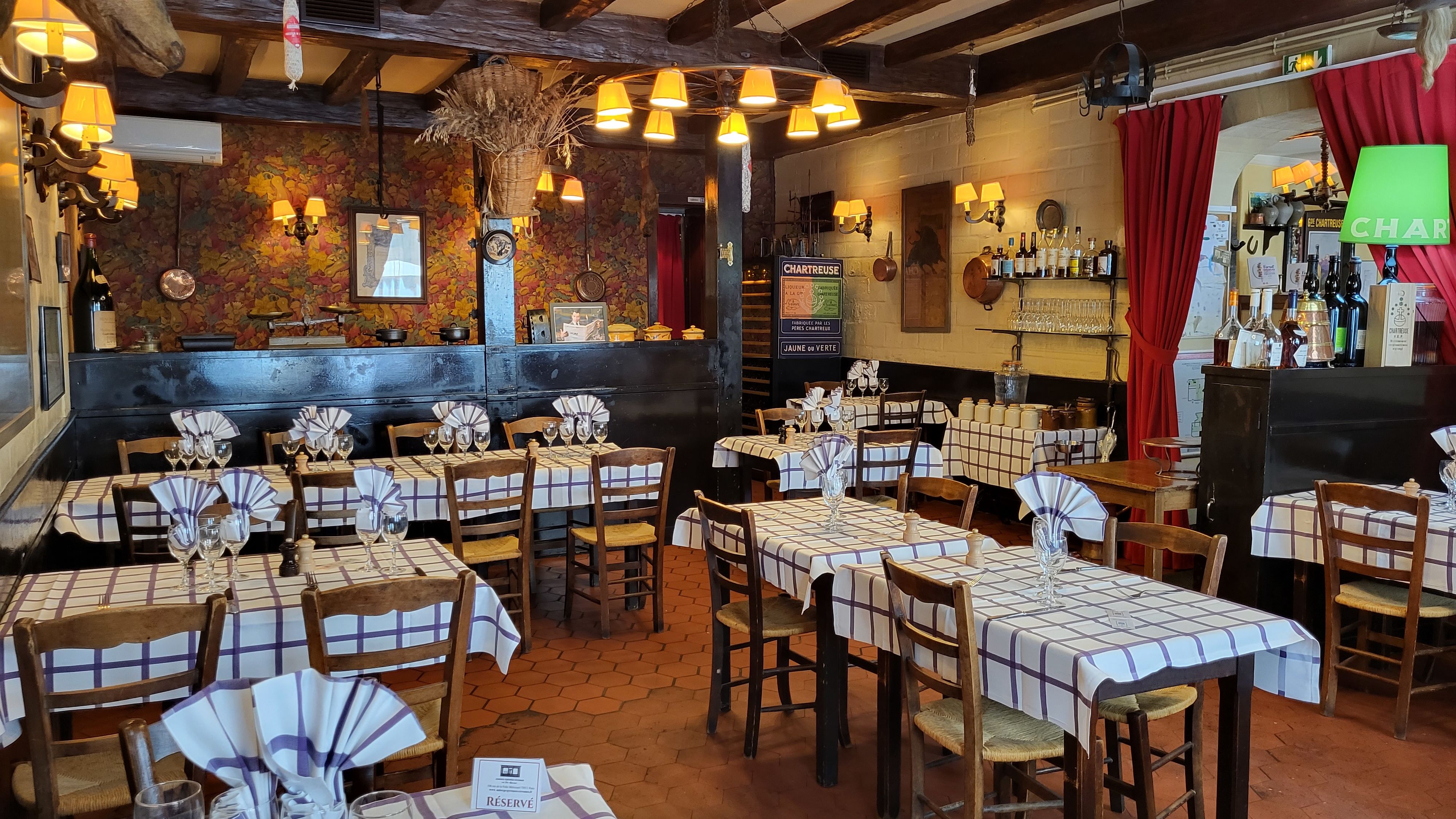 Auberge Pyrénées Cévennes in Paris - Restaurant Reviews, Menu and ...