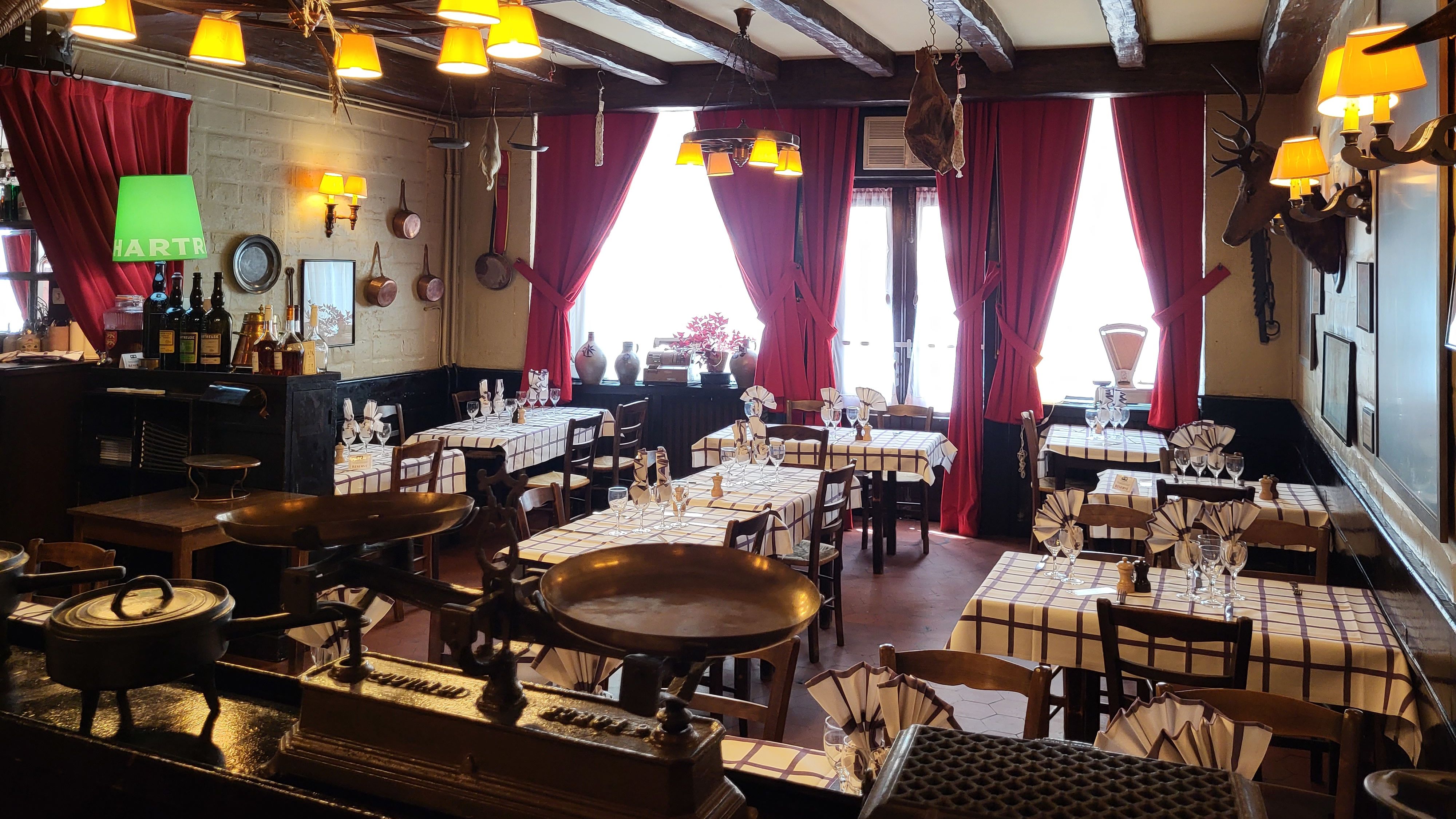 Auberge Pyrénées Cévennes in Paris - Restaurant Reviews, Menu and ...