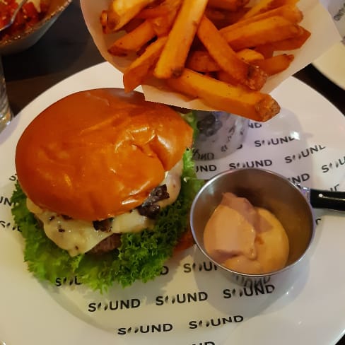SOUND Cafe in London - Restaurant Reviews, Menus, and Prices | TheFork