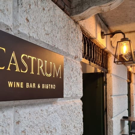 Castrum Wine Bar & Bistro em Castelrotto - Preços, menu, morada ...