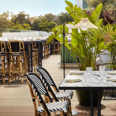 SEEN Sky Bar in Lisbon - Restaurant Reviews, Menu and Prices | TheFork