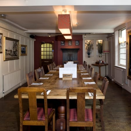 Menus 2025 - The Feathers in Merstham | TheFork