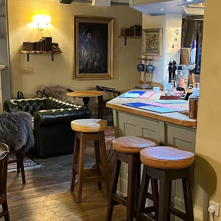 The King's Head, Apethorpe i Apethorpe - Restaurangens meny, öppettider ...