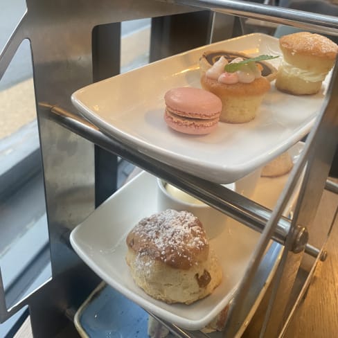 Vicinity at The Tower Hotel in London - Restaurant Reviews, Menus, and ...