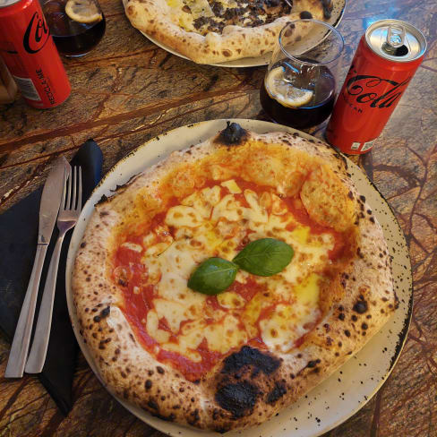 Restaurante Pizzeria Bravi Ragazzi en Corroios - Menú 2024, opiniones ...