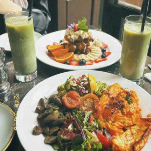 Victoria House Coffee & Food in London - Restaurant Reviews, Menus, and ...
