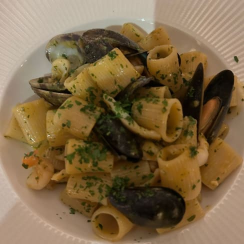 Piazza Italiana in London - Restaurant Reviews, Menus, and Prices | TheFork