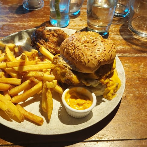 The Roundhay Fox in Leeds - Restaurant Reviews, Menus, and Prices | TheFork