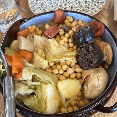 Restaurante Descaro en Madrid - Menú 2024, opiniones, precios y reserva ...