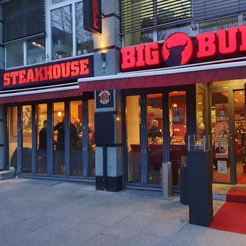 Big Bull Steakhouse in Hamburg - Menu, openingsuren, adres, foto’s van ...