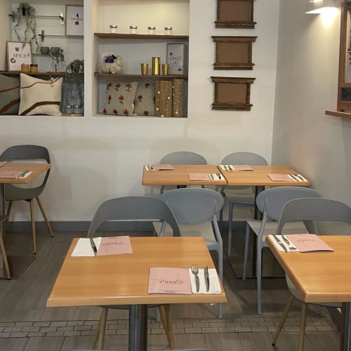 Crazy For Momo Paris Anvers in Paris - Restaurant Reviews, Menus, and ...